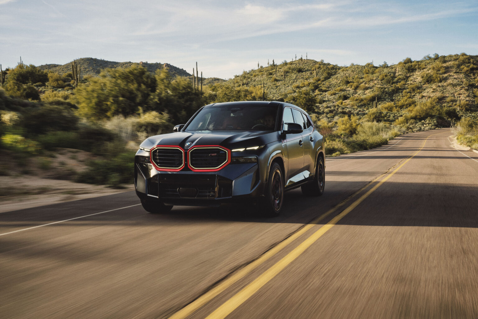 BMW presenta la XM Label Red - Montenapo Daily