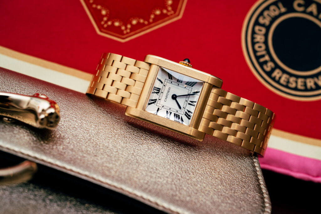 Cartier presenta il Privé Tank Normale full gold - Montenapo Daily